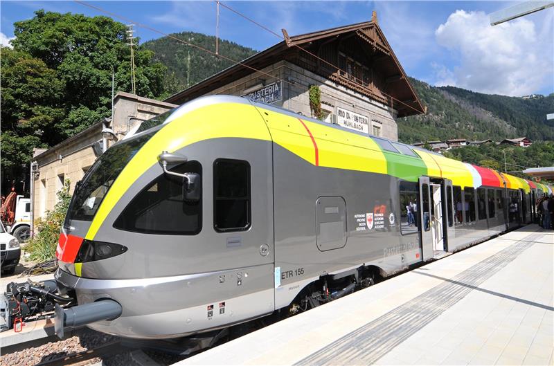 Treni, 68 milioni per Sta: 7 nuovi «Flirt» e più collegamenti con l'Austria