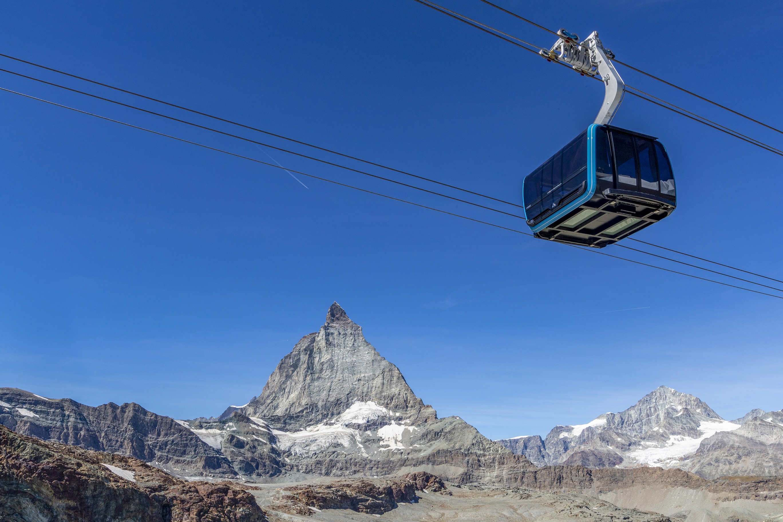 A Zermatt sul Piccolo Cervino la funivia trifune più alta del mondo ...
