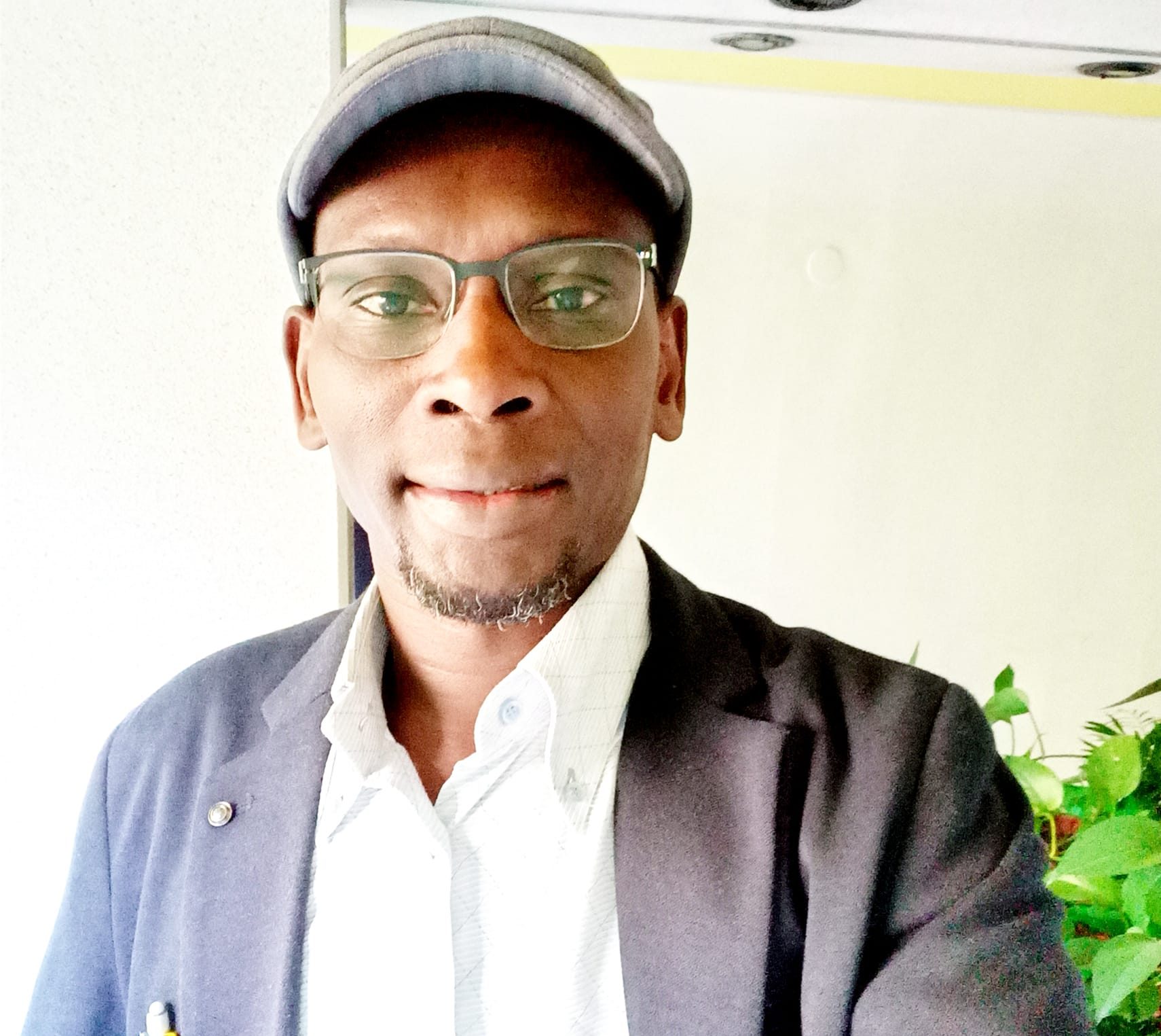 «Troppo razzismo», l'attivista Papadam Diop saluta Bolzano e si ...