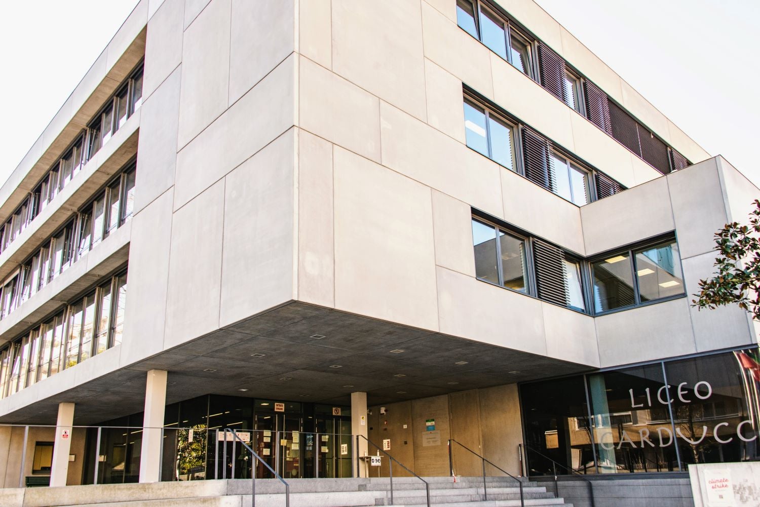 Il Liceo Carducci di Bolzano premiato dal Governo francese