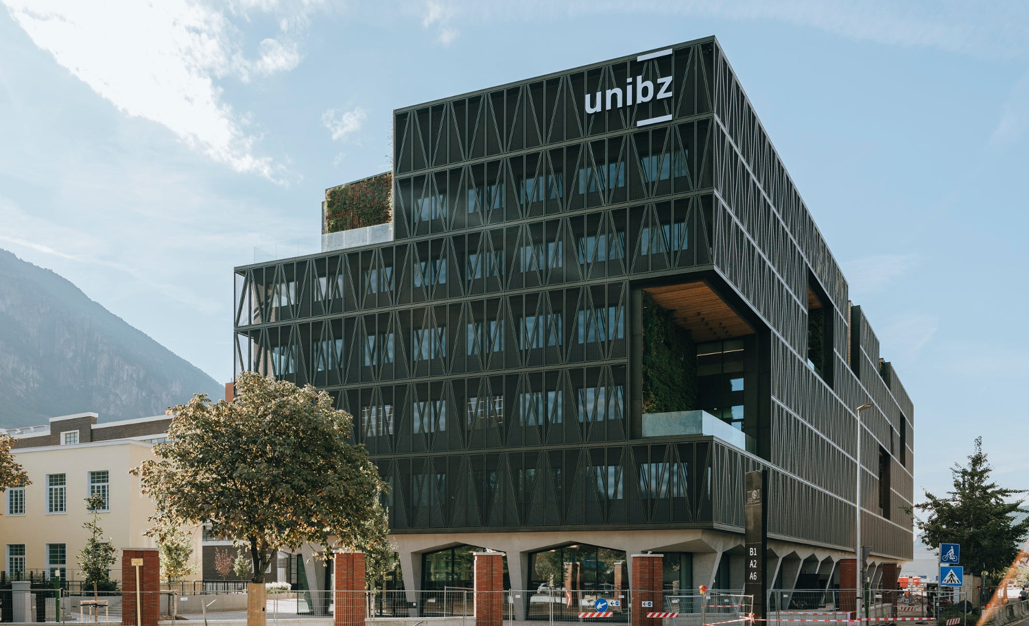 Bolzano: al Noi la nuova facoltà di Ingegneria di Unibz. I numeri e le soluzioni architettoniche